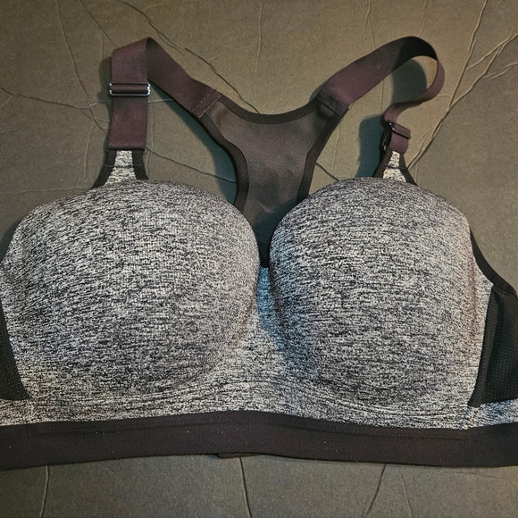Victoria's Secret | Intimates & Sleepwear | Victorias Secret Sport Bra ...
